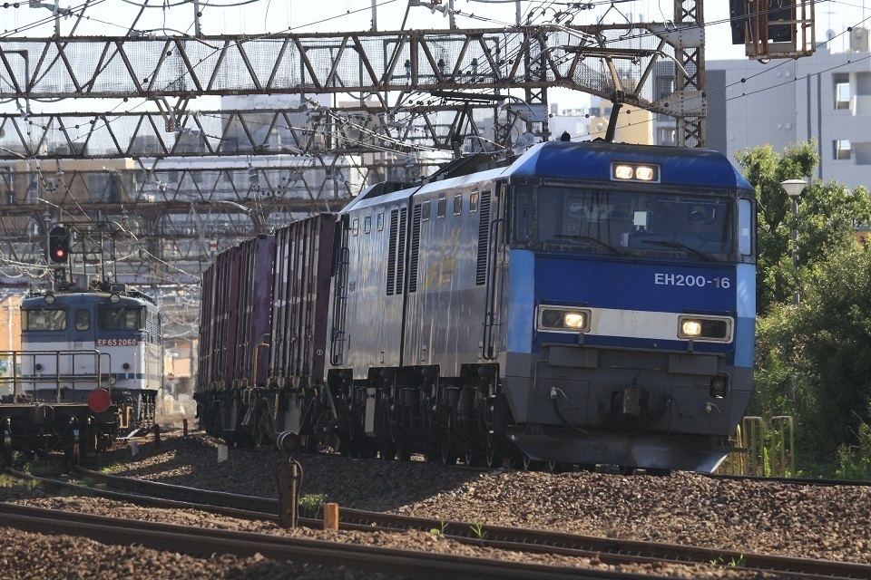 ’21年7月17日の馬橋周辺の貨物列車(その2): 変速ショック2