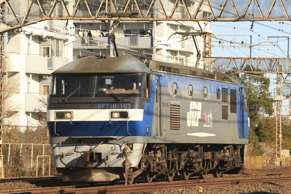 ’24年1月8日の馬橋周辺の貨物列車: 変速ショック2